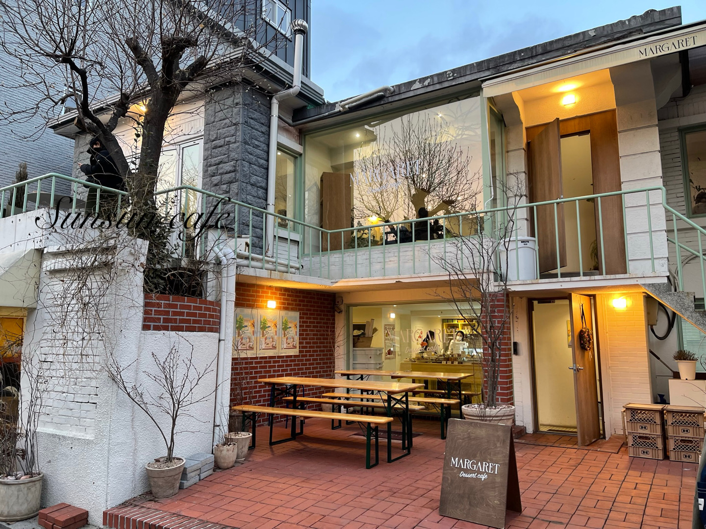 延南洞ヨンナムドン駅はどこ？おすすめカフェは？ | sunsun cafe